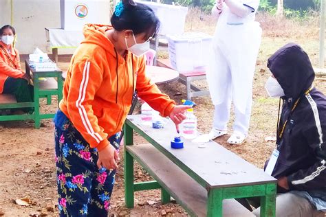 ငရုတ်ကောင်းမြို့ရှိ မဲရုံများတွင် မဲဆန္ဒရှင်ပြည်သူများ ဆန္ဒမဲများ လာရောက်ပေး Information And