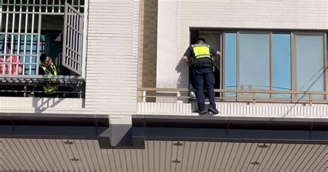 友聯絡3天未果 警化身蜘蛛人發現近6旬女孤獨病死家中