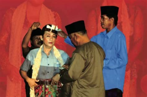 Menjelajahi Euforia Sandur Tradisi Arisan Yang Mengakar Kuat Di Madura