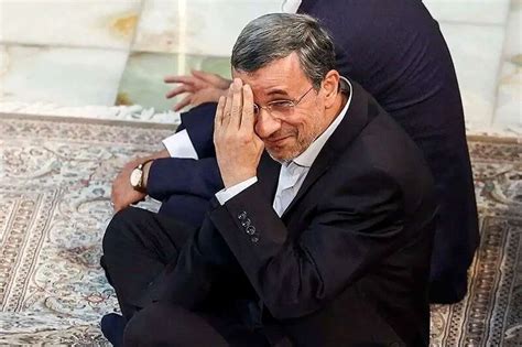 تصویر پربازدید از احمدی‌نژاد و روحانی در دیدار با رهبر انقلاب عکس