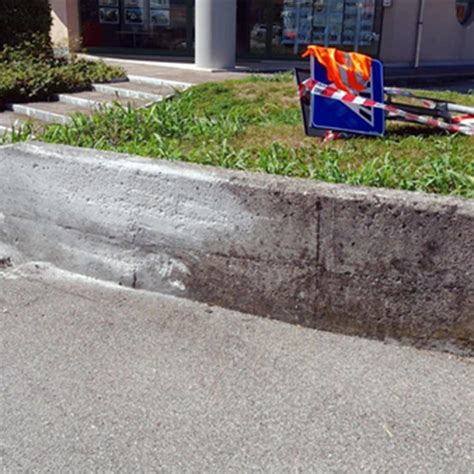 Un Ragazzo Di 15 Anni Travolto E Ucciso Da Unauto Vicino A Pordenone