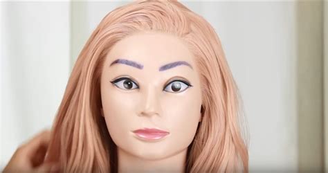 How To Wear A Synthetic Lace Front Wig And Make It Look Natural