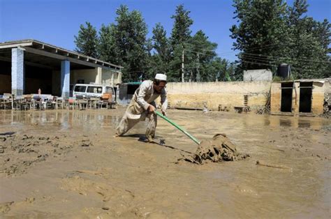 Pakistan Confronts Floods Crisis India News