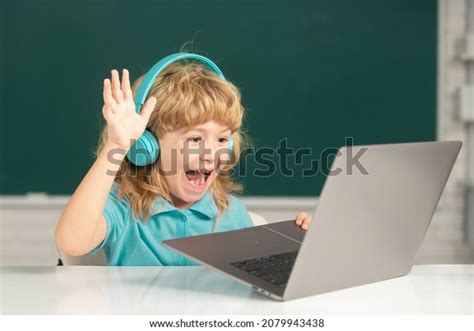 1042 Fotos De Students Shouting In Classroom Fotos Imágenes Y Otros