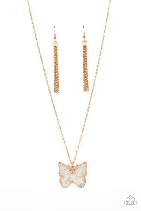 Paparazzi Accessories Gives Me Butterflies Gold Necklace Jewels N