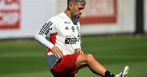 Arrascaeta E Luiz Araújo Treinam Novamente No Flamengo E Vão Para Final