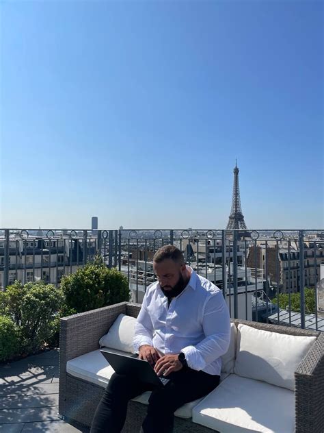 Paris Tomas Karpavicius