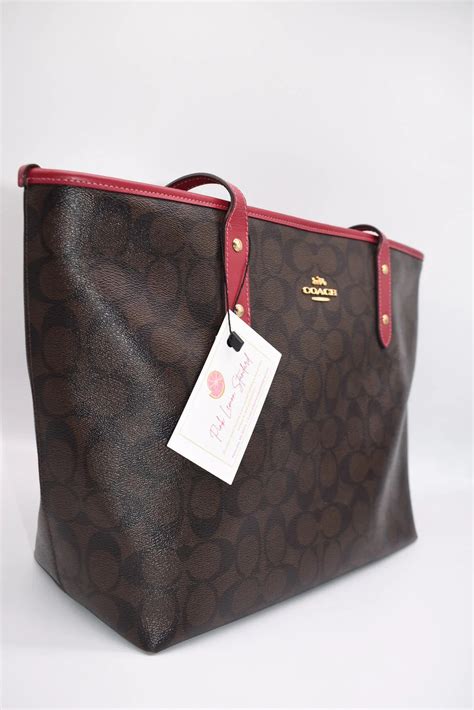 Coach City Tote Bag In Signature Canvas Gem