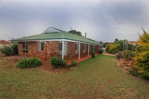 28 Timperley Drive Highfields Qld 4352 Property Details Au