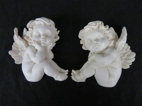 Set Van 2 Engeltjes Kringwinkel