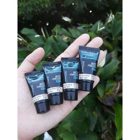 Kem Nền Kiềm Dầu Mịn Lì Maybelline Fit Me Matte Poreless Foundation