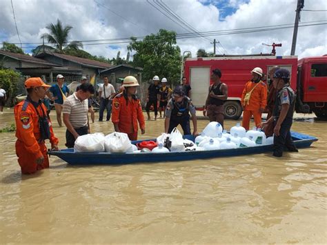 မိုးကောင်းမြို့၌ မိုးသည်းထန်စွာရွာသွန်းမှုကြောင့် မြေနိမ့်ပိုင်းရှိ