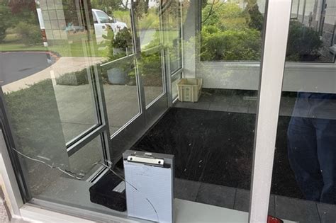 Commercial Glass Repair Commercial Glass Repair Ann Arbor