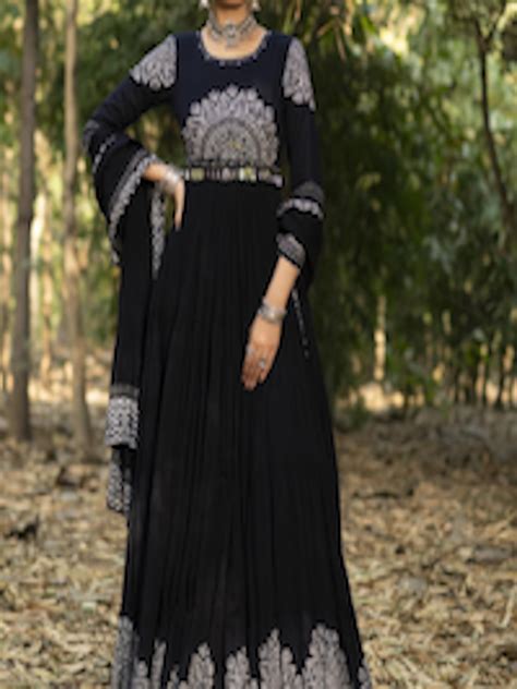 Buy Scakhi Ethnic Motifs Printed Cotton Maxi Gown Ethnic Dress With