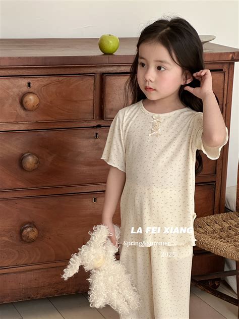 Royal гэрийн хослол унтлаганы хувцас гэрийн өмд Үнэ размер тус бүр зураг бүрийн доор байгаа