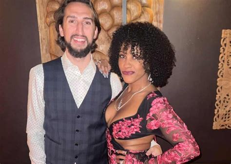 Who Is Nick Wrights Wife Danielle Wright