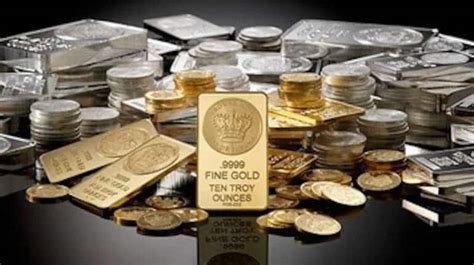 In Charts Should You Invest In Gold Etfs Or Silver Etfs
