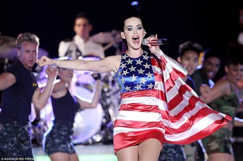 Perry July 4 Pepsi Katy Perry Fotos American Flag Dress
