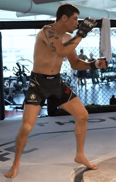 Brandon Moreno S Feet