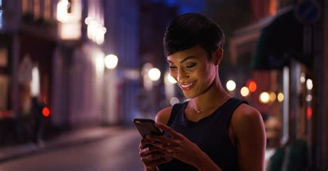 How To Flirt With Your Girlfriend Over Text Beyond Ages