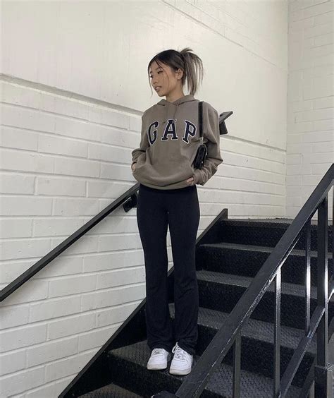 Pin On Averys Preppy Stuff Outfits With Leggings Outfits For Teens