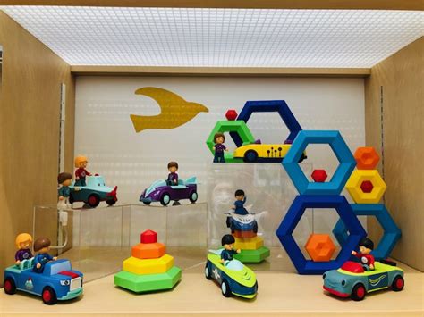 はじめての車あそび 新登場！toddysトディーズ ｜あそびのせかい 有明ガーデン店ブログ｜ボーネルンドショップ