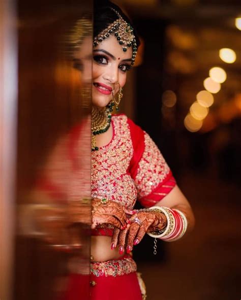 Pin By Urmilaa Jasawat On Abridal Photography Flower Jewellery