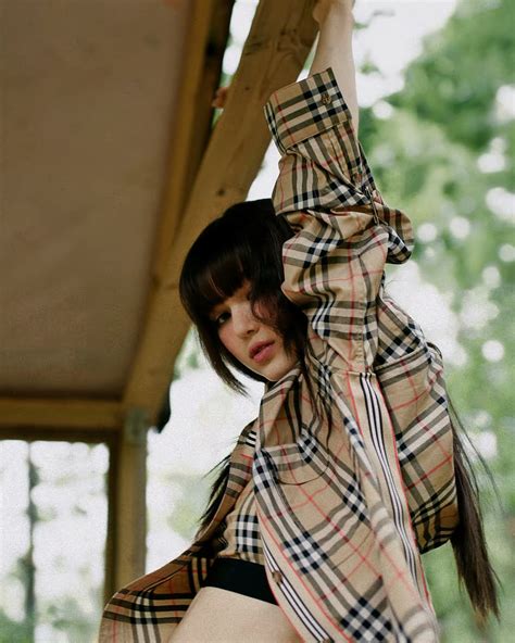 [잡담] 뉴진스 다니엘 버버리 마지막으로 올려볼게 인스티즈 Instiz 연예 카테고리