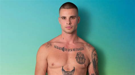 Love Islands Boris Vidovic His Age Job And The Five Languages He Can