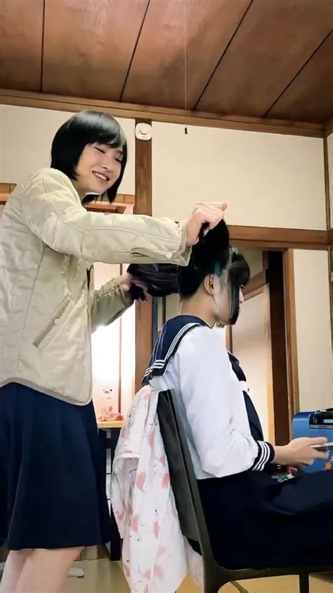 Pin By Adriely Melo On Suzuka Japanese Girl Group Short People Music Mix