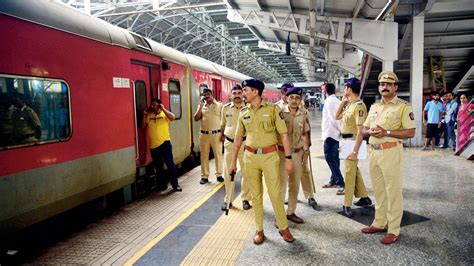 Jaipur Mumbai Train Firing Cops Have Tough Time Looking For Witnesses
