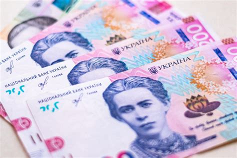 Зростання зарплати як змінились мінімальні виплати українців Економіка