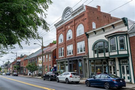 10 Stunning Small Towns In West Virginia Worldatlas