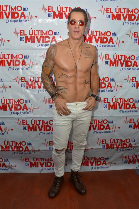 Fernando Carrillo A Sus 57 Años Revela Cuánto Gana Por Onlyfans