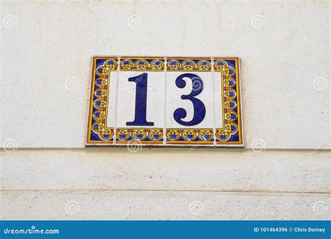 Nummer 13 Stock Foto Image Of Deur Gevormd Plaat 101464396