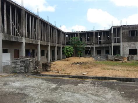 Entrepôt En Vente À Yassa Douala Duplex Triplex Et Immeuble A Vendre