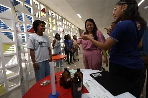 Campanha de Valorização das Escolas é lançada em Salvador a participação de estudantes da