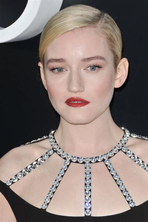 Julia Garner Page 10 Hawtcelebs
