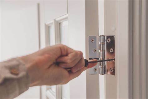 How To Clean And Lubricate Door Hinges Homeserve Usa