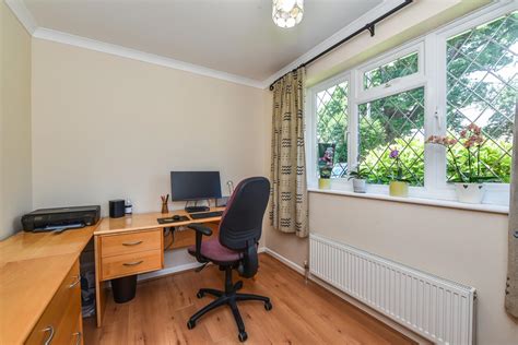 For Sale Maurys Lane West Wellow Romsey 5 Bedroom Property From