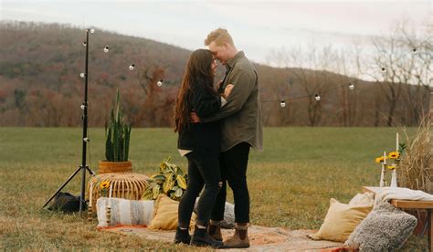 Courtney Hight And Graeme Wolvertons Wedding Website