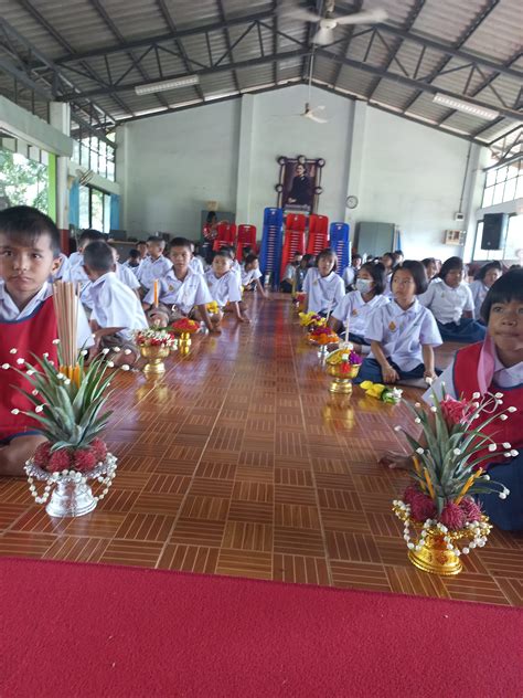 โรงเรียนบ้านห้วยโทงดอนสวรรค์ ตำบลวานรนิวาส อำเภอวานรนิวาส จังหวัดสกลนคร