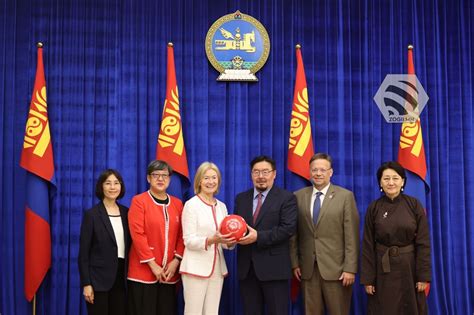 ЭНЭ 7 ХОНОГТ ЧУУЛГАНААР ХЭЛЭЛЦЭХ АСУУДЛУУД