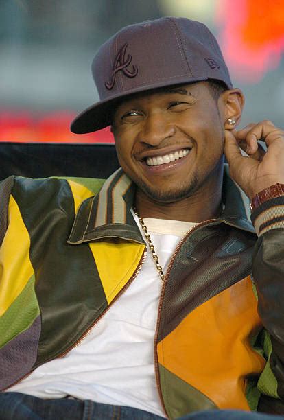 Usher Ludacris And Lil Jon Visit Mtvs Trl March 23 2004 Photos