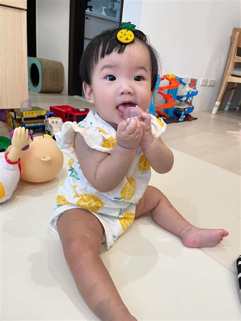 女兒都不愛吃副食品😭 吃幾口就不吃給我大哭 推薦副食品給我吧 女兒八個月 已試過無毒農 漢克寶寶 Qbebe 捷捷寶寶粥還在試驗中 請勿留分潤