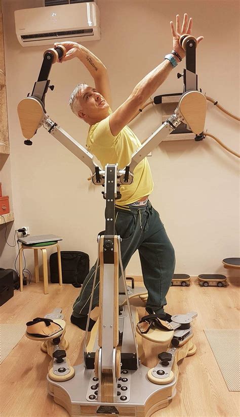 Gyrotonic Patras Gyrotonic Expansion System®