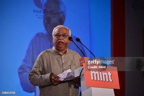 14 Rv Deshpande Photos And High Res Pictures Getty Images