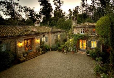 Beautiful Farm House In The Th Century Style DigsDigs