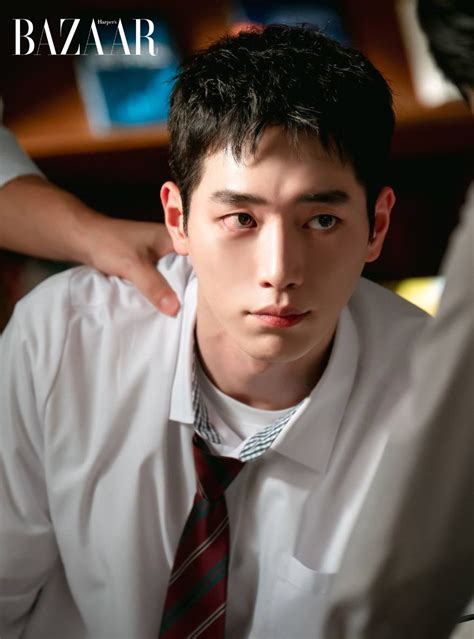 Phim Hàn Buried Hearts Và Undercover High School Trở Thành Kỳ Phùng
