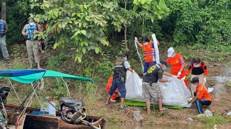 6﻿ ตุลา ครบ 46 ปีเหตุสังหารหมู่ ผ่านภาพถ่ายที่ยังไม่เคยเผยแพร่สู่สาธารณะ Bbc News ไทย